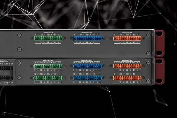16e | BSS Networked Audio Systems | English (US)