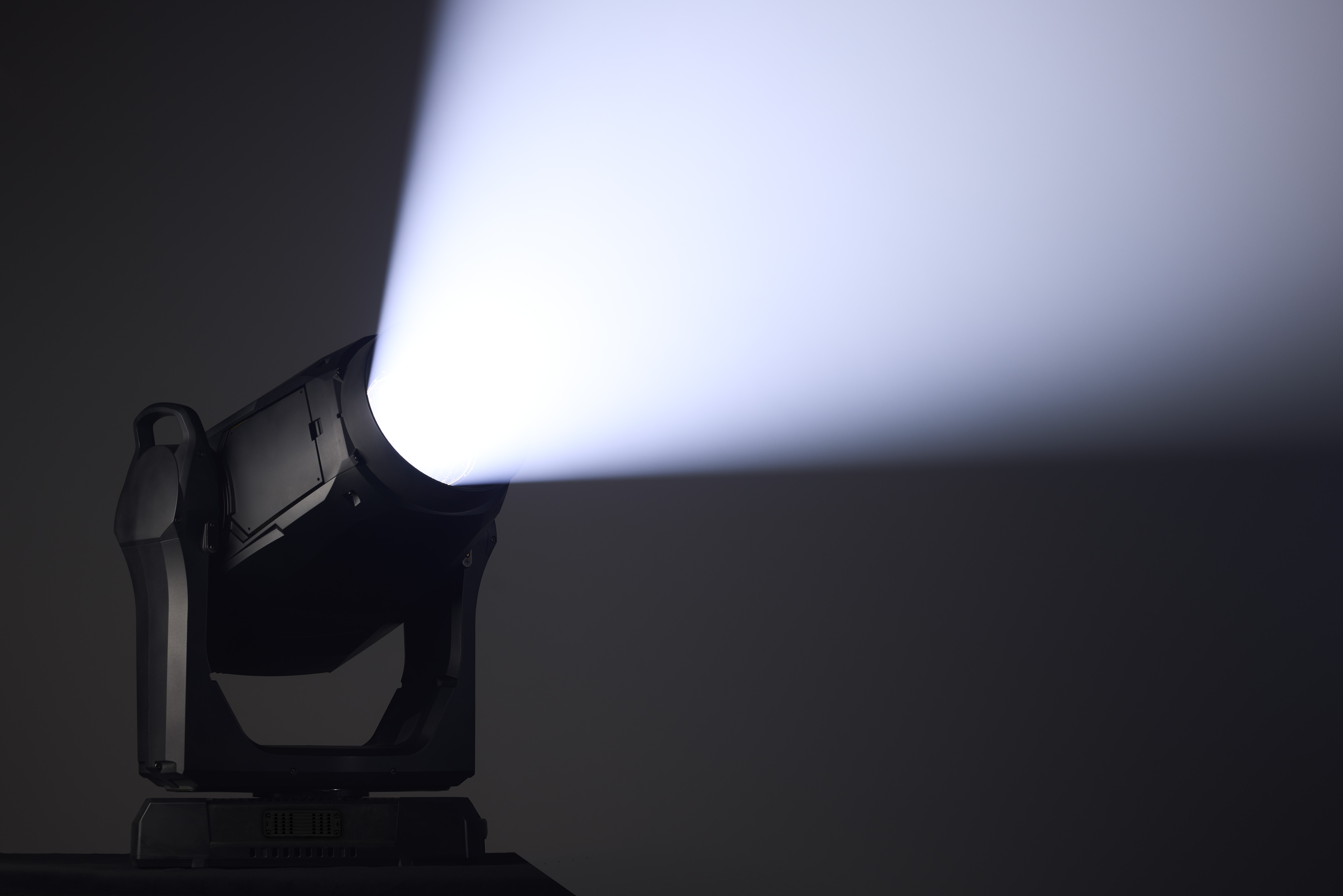 MAC Viper XIP | Martin Lighting | English